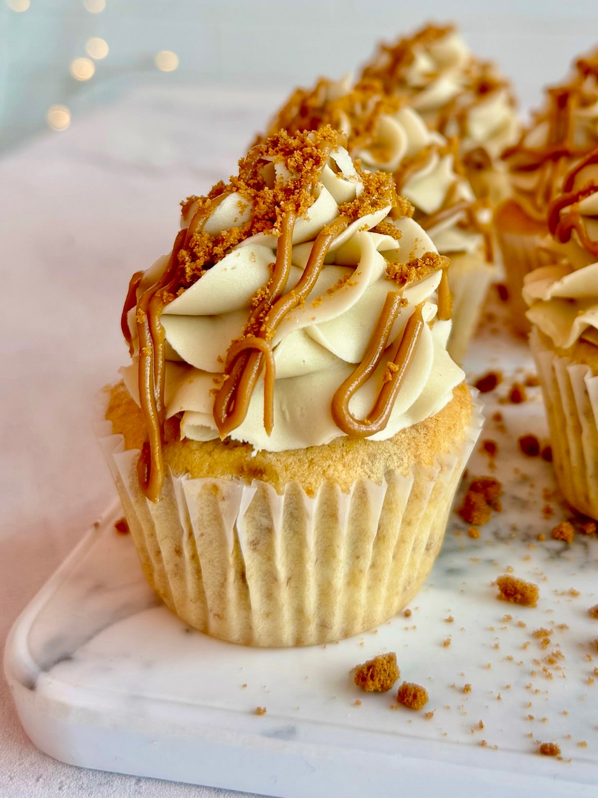 Home | Southern Charm Cakery