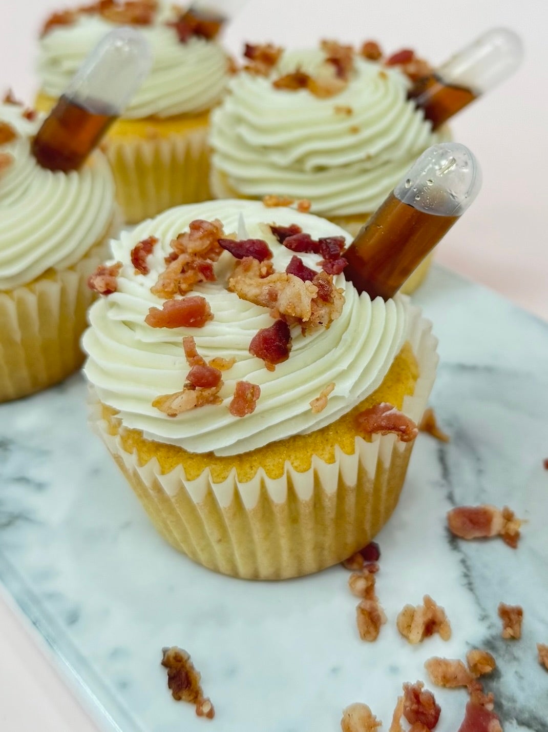 Home | Southern Charm Cakery