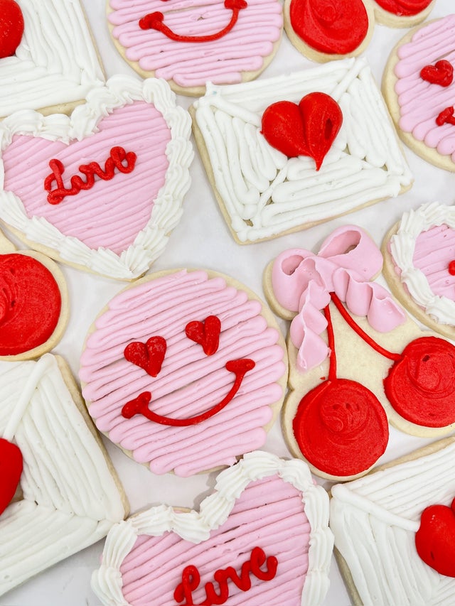 Home | Southern Charm Cakery
